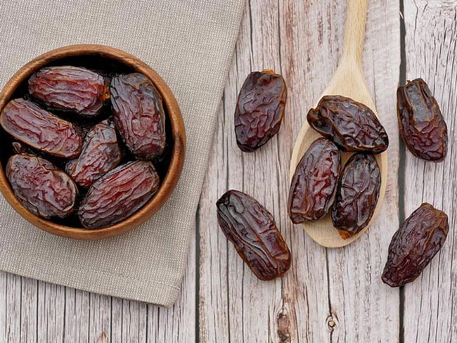 Black Dry Dates: A Traditional Treasure for Health – ON THE DOT